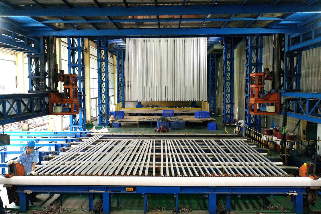 CE Certification Anodizing Line Equipment of Vertical Surface Treatment ...