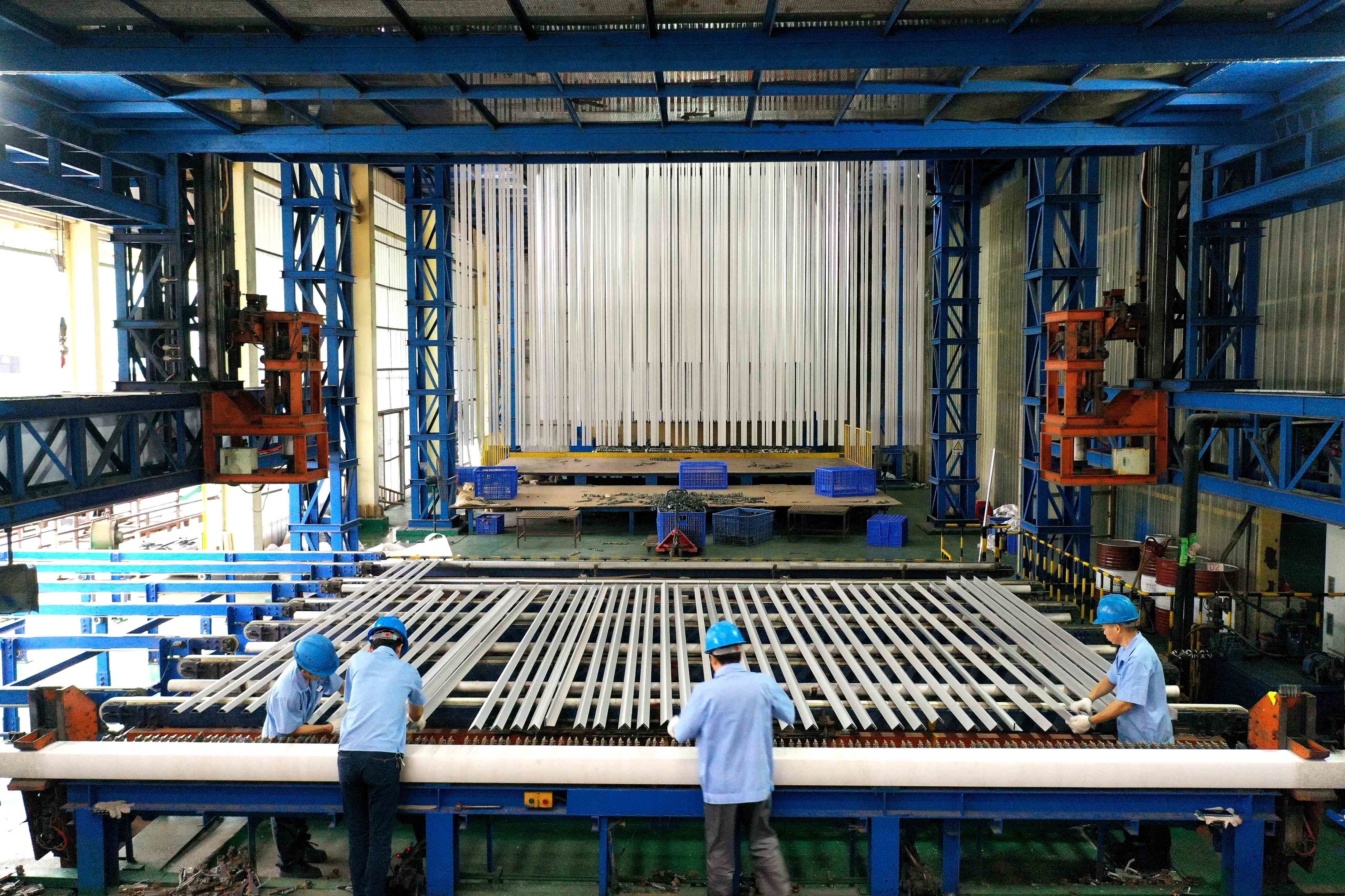 Anodizing Production Line of vertical Surface Treatment
